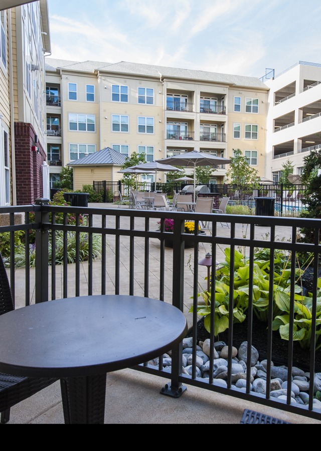 Courts at Spring Mill Station | Apartments In Conshohocken, PA