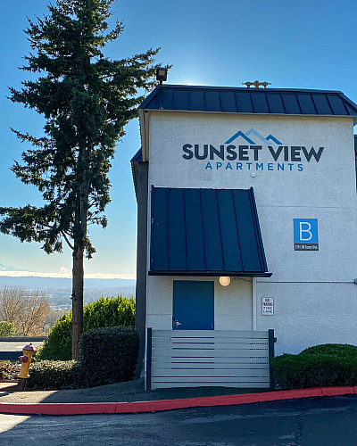 Sunset View Apartments in Renton, Washington | Official Site