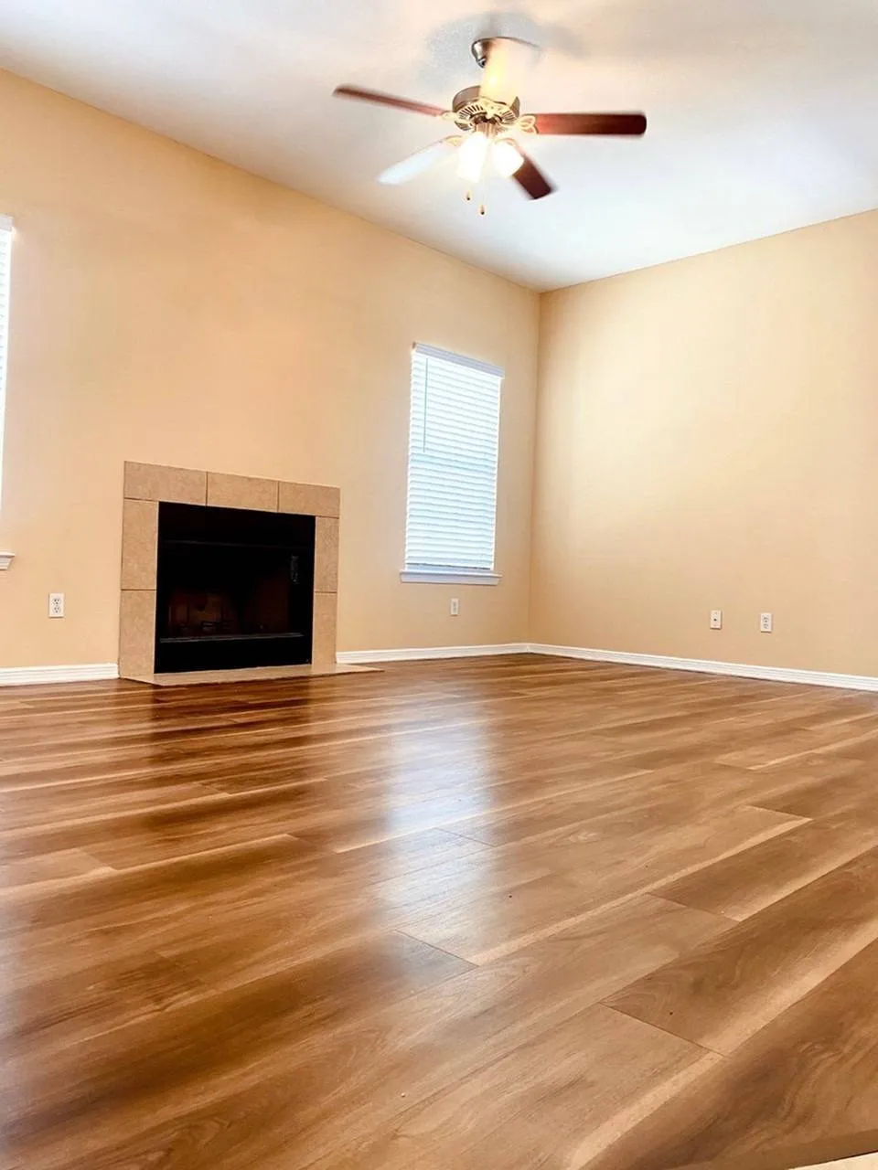 View Photos | Summerstone