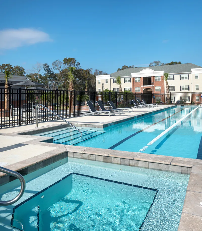 Photos | Summerfield Square