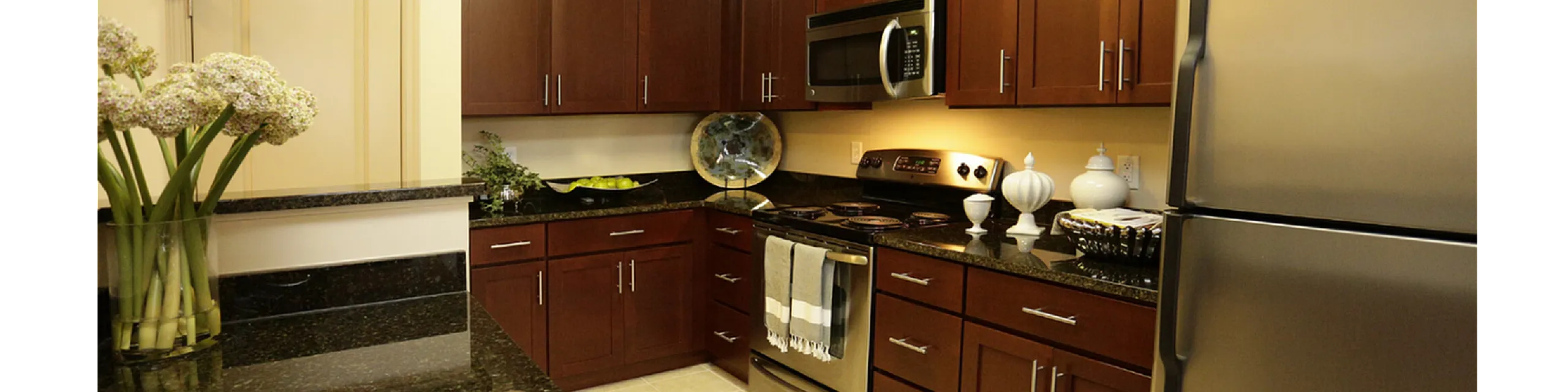 See Real-Time Availability | Penrose Square | Arlington Apartments