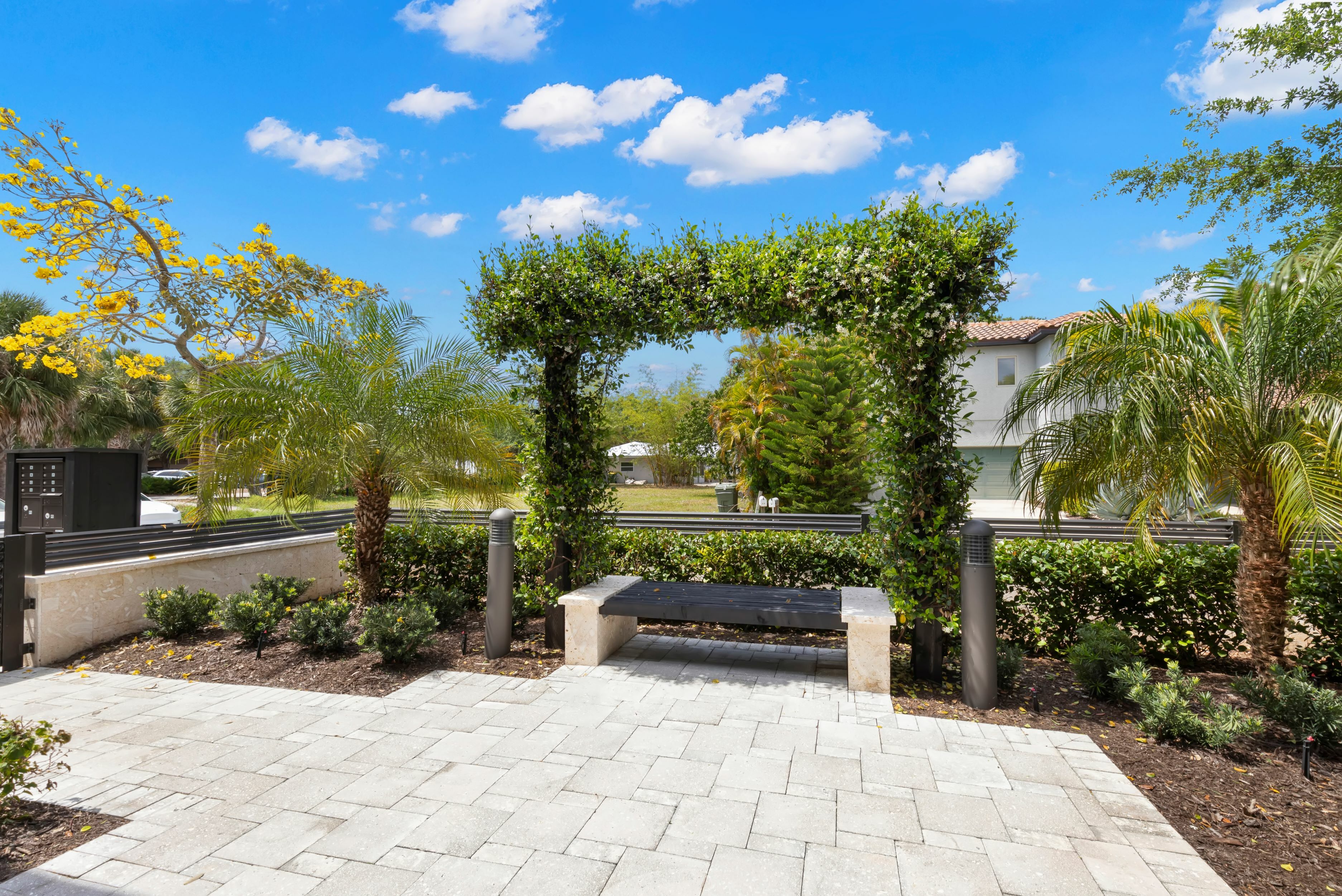 View Photos | Solstice Apartments