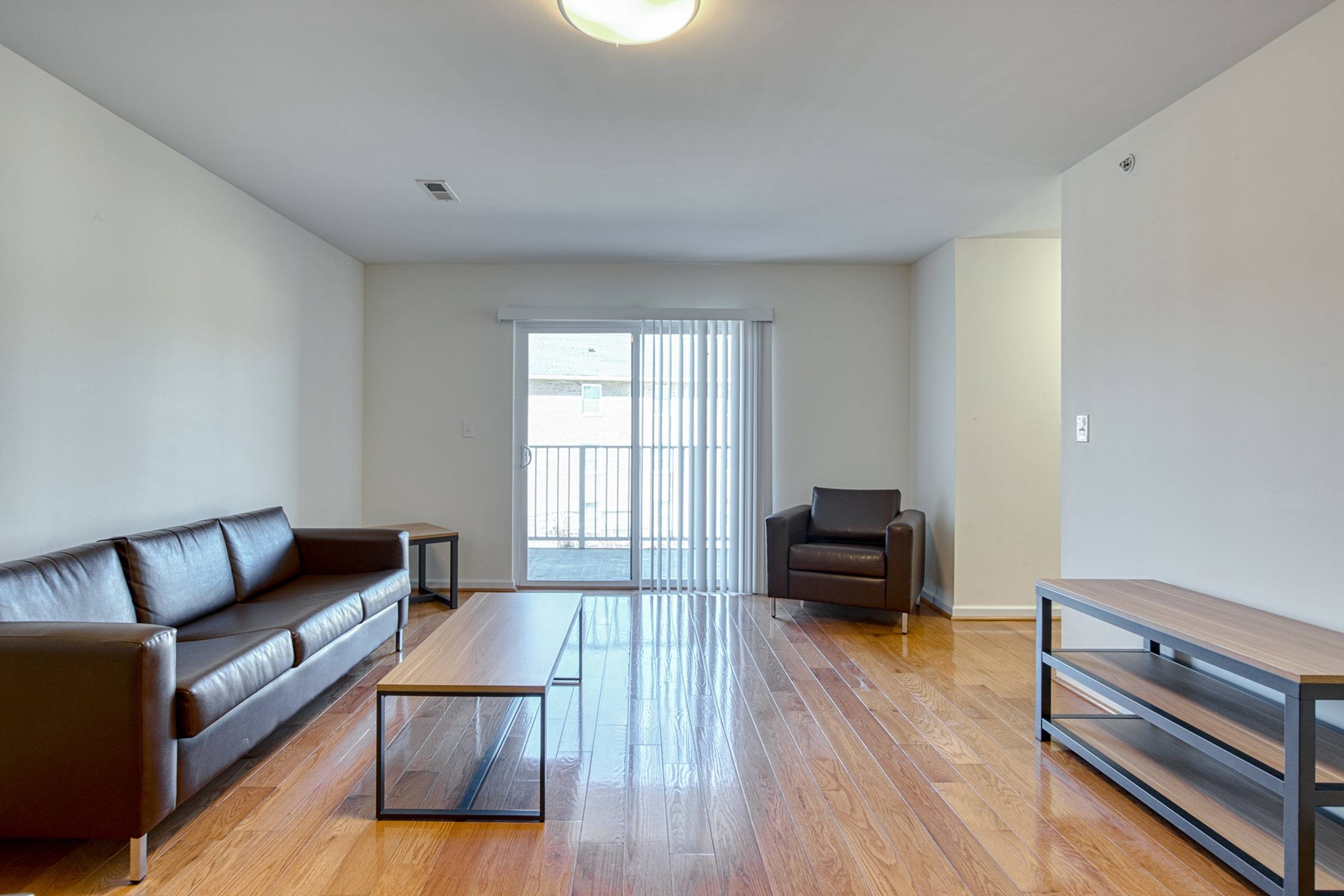 View Photos of Student Housing Near Virginia Tech