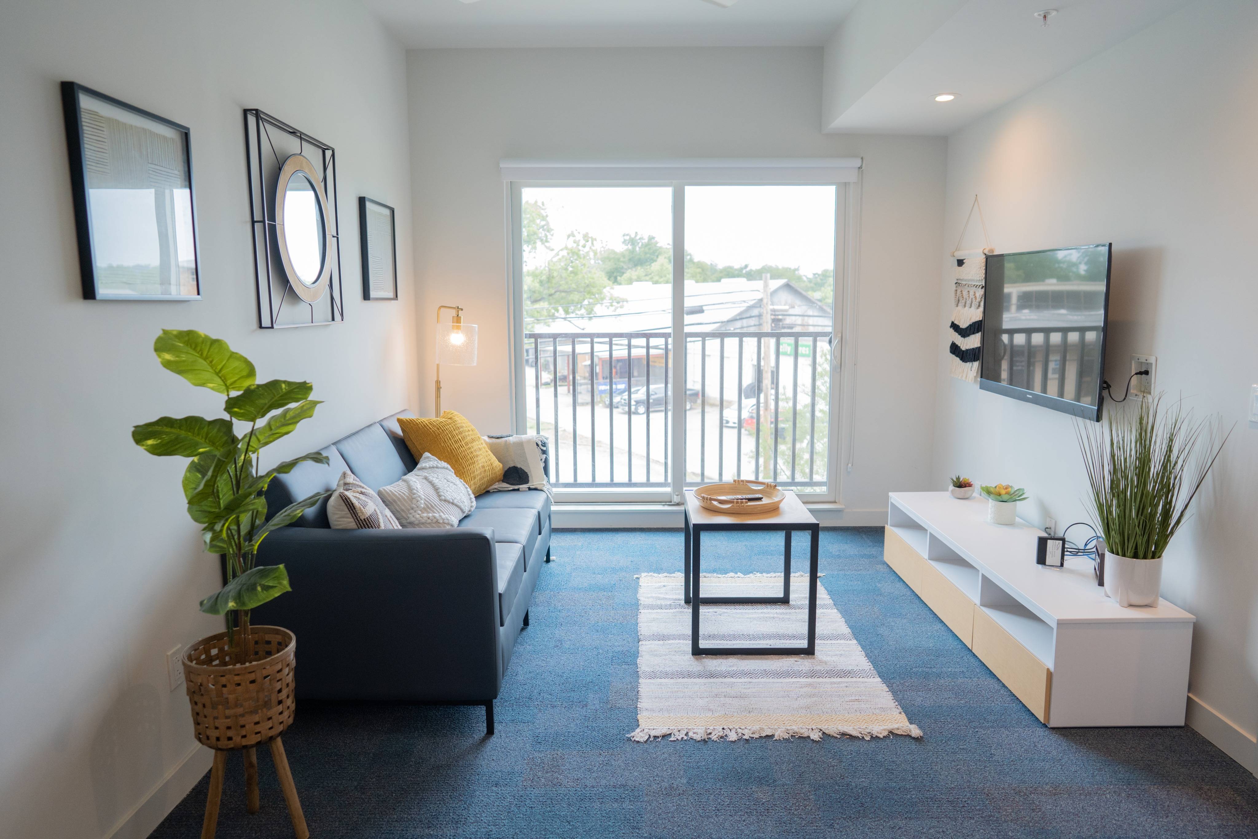 View Photos | Cheatham Street Flats