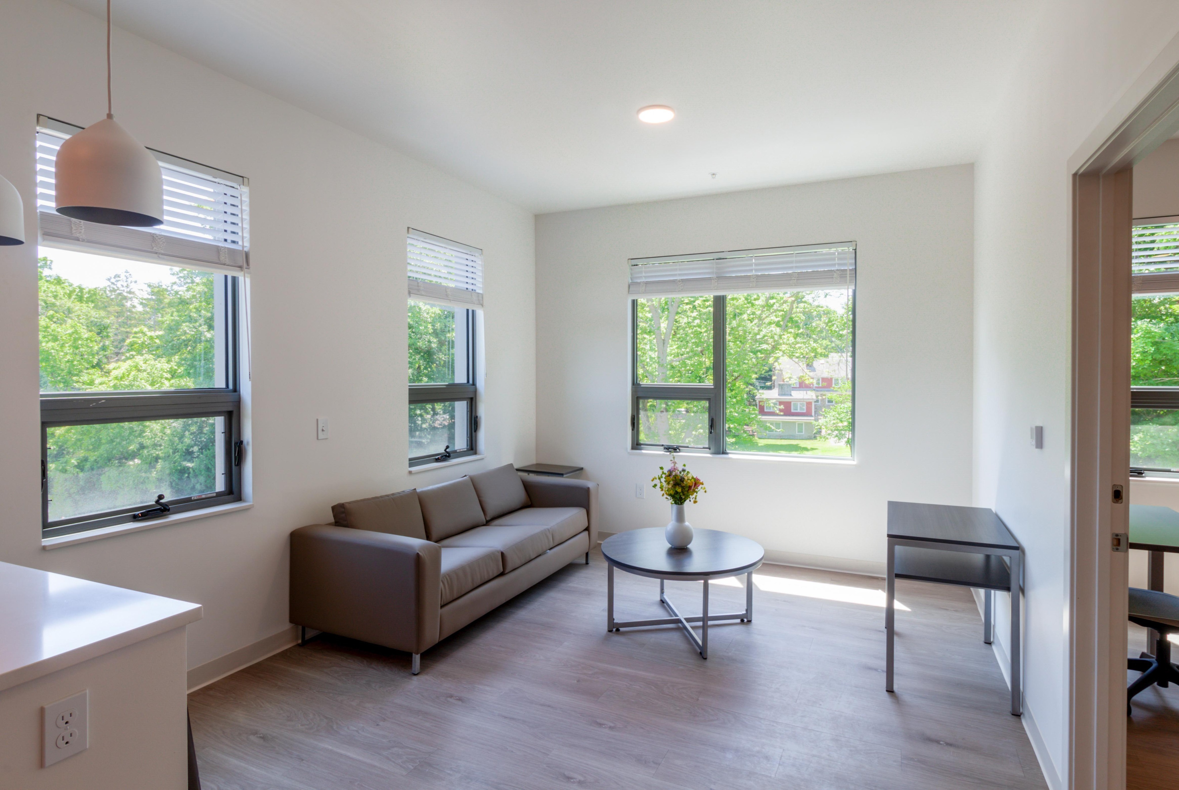 View Photos & Take A Virtual Tour | Fieldstone - Artisan Graduate Housing