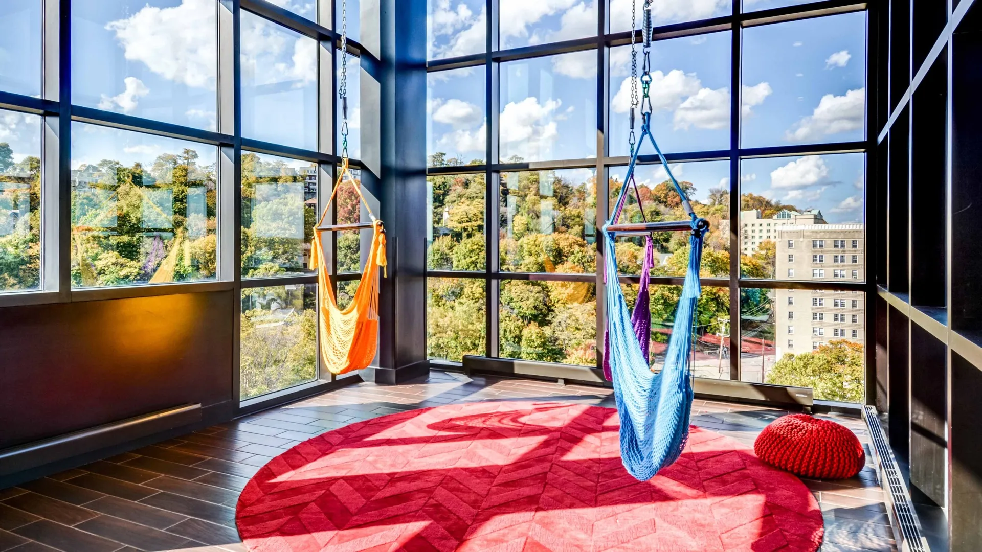 One On Centre | Pittsburgh, PA Student Apartments For Rent
