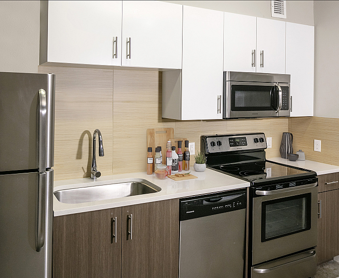 Waterline | Apartments In Portland, OR