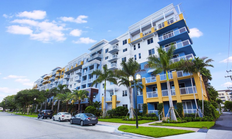 Boca City Walk | 1, 2, & 3 Bedroom Boca Raton Apartments
