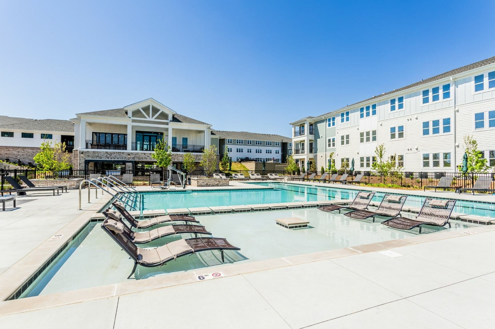 Photos | Places For Rent in Madison, TN | Birchway Rivergate