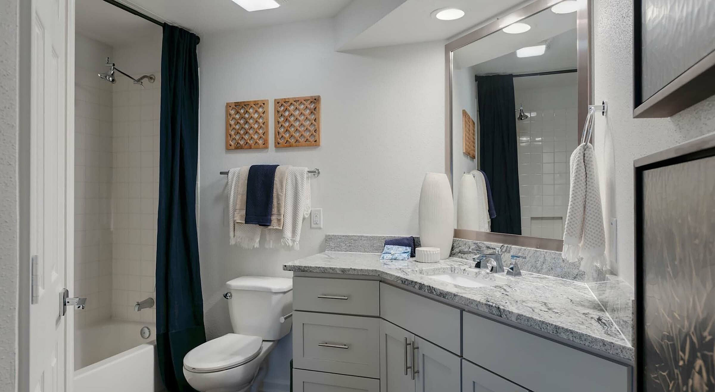 View Photos & Take A Virtual Tour | Town Center Crossing