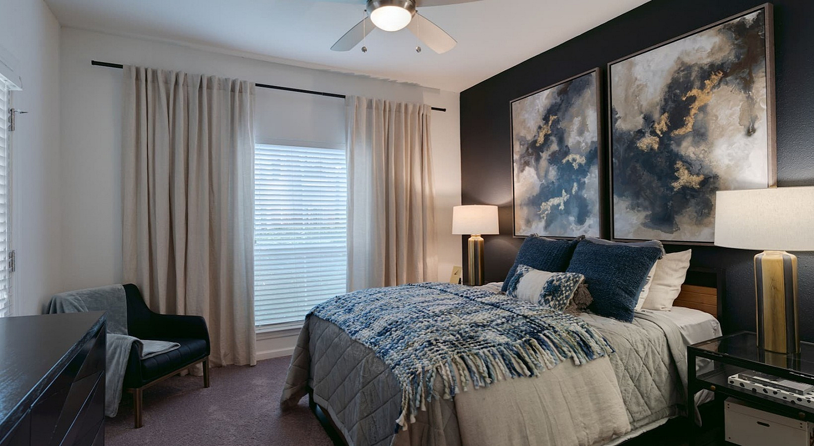 View Photos & Take A Virtual Tour | Town Center Crossing