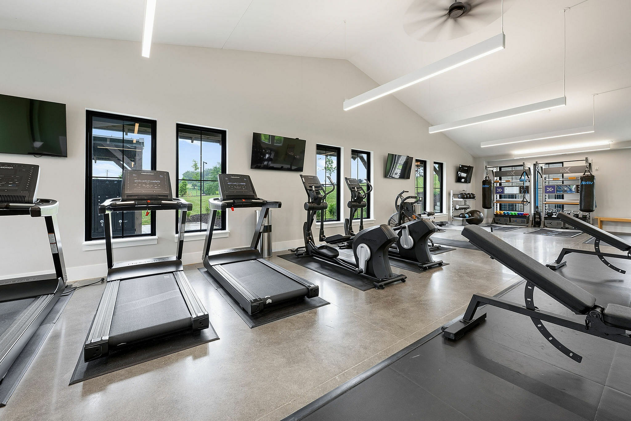 View Photos | Ltd. Findlay