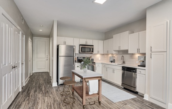 Apartments for Rent in Addison, Texas | Allegro