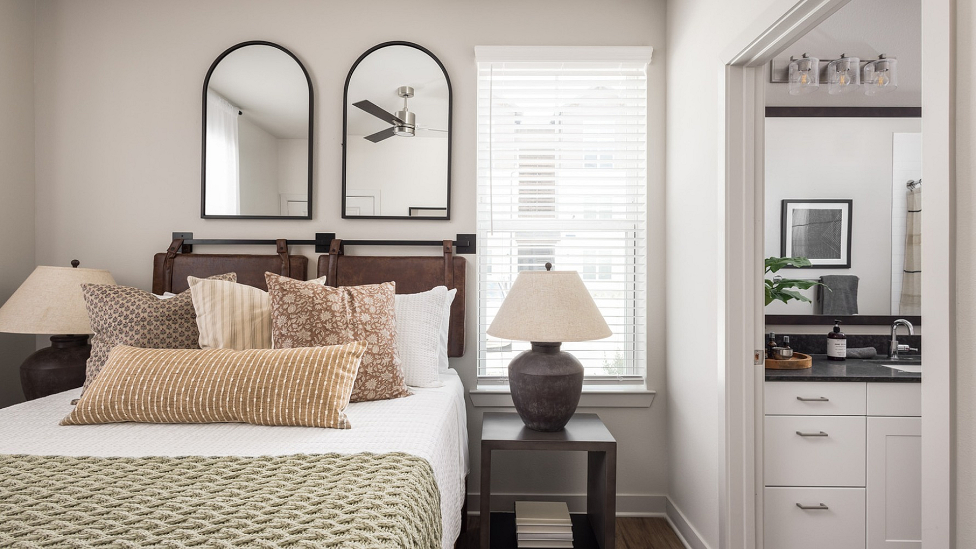 Birchway Hudson Oaks | Apartments In Hudson Oaks, TX