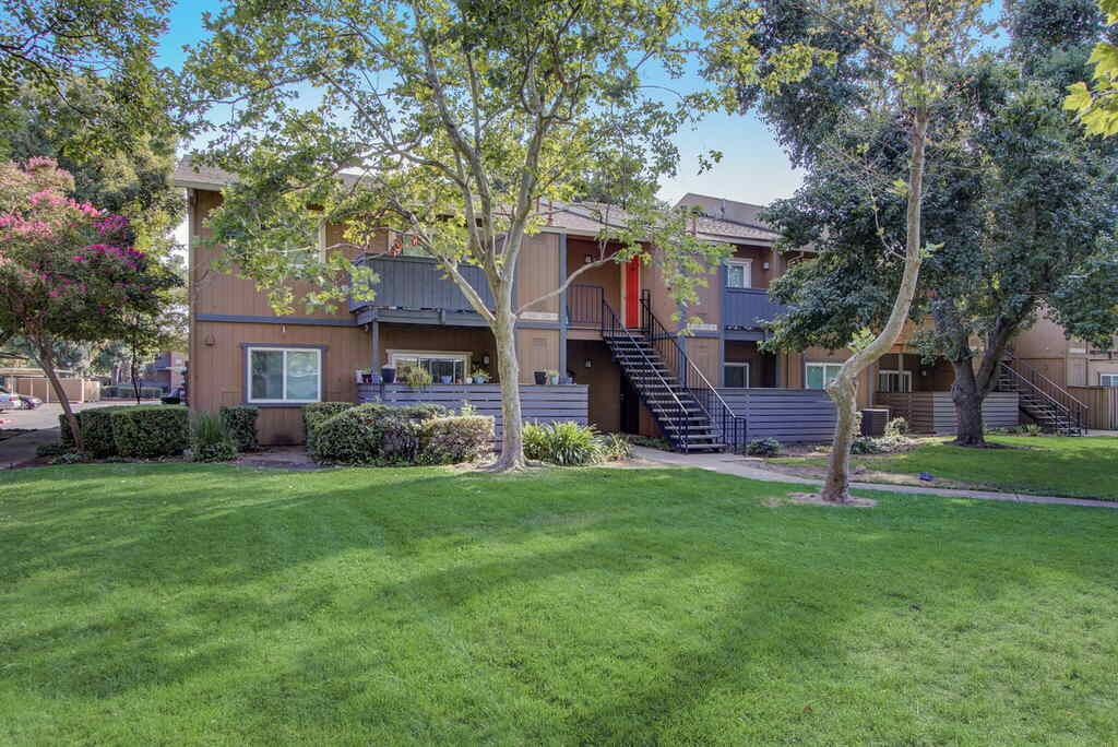 Gold Ridge Apartments | Floorplans | Apartments with washer& dryer