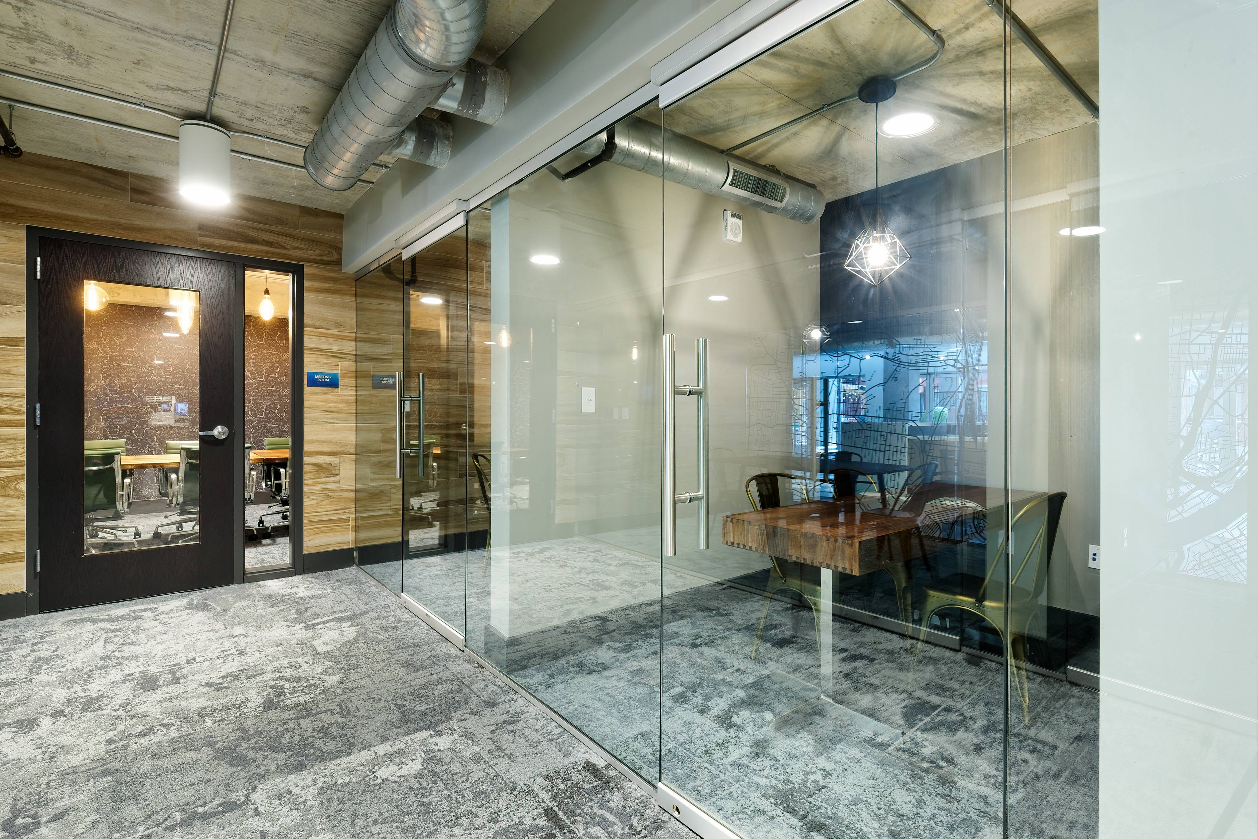 Amenities | Yugo Cincinnati Deacon in Cincinnati, OH | Student Housing