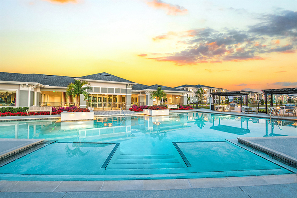 Studio - 3 Bed Apartments - Check Availability | Charlotte Commons