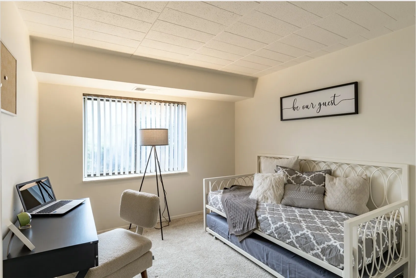 View Photos & Take A Virtual Tour | Regal Towers