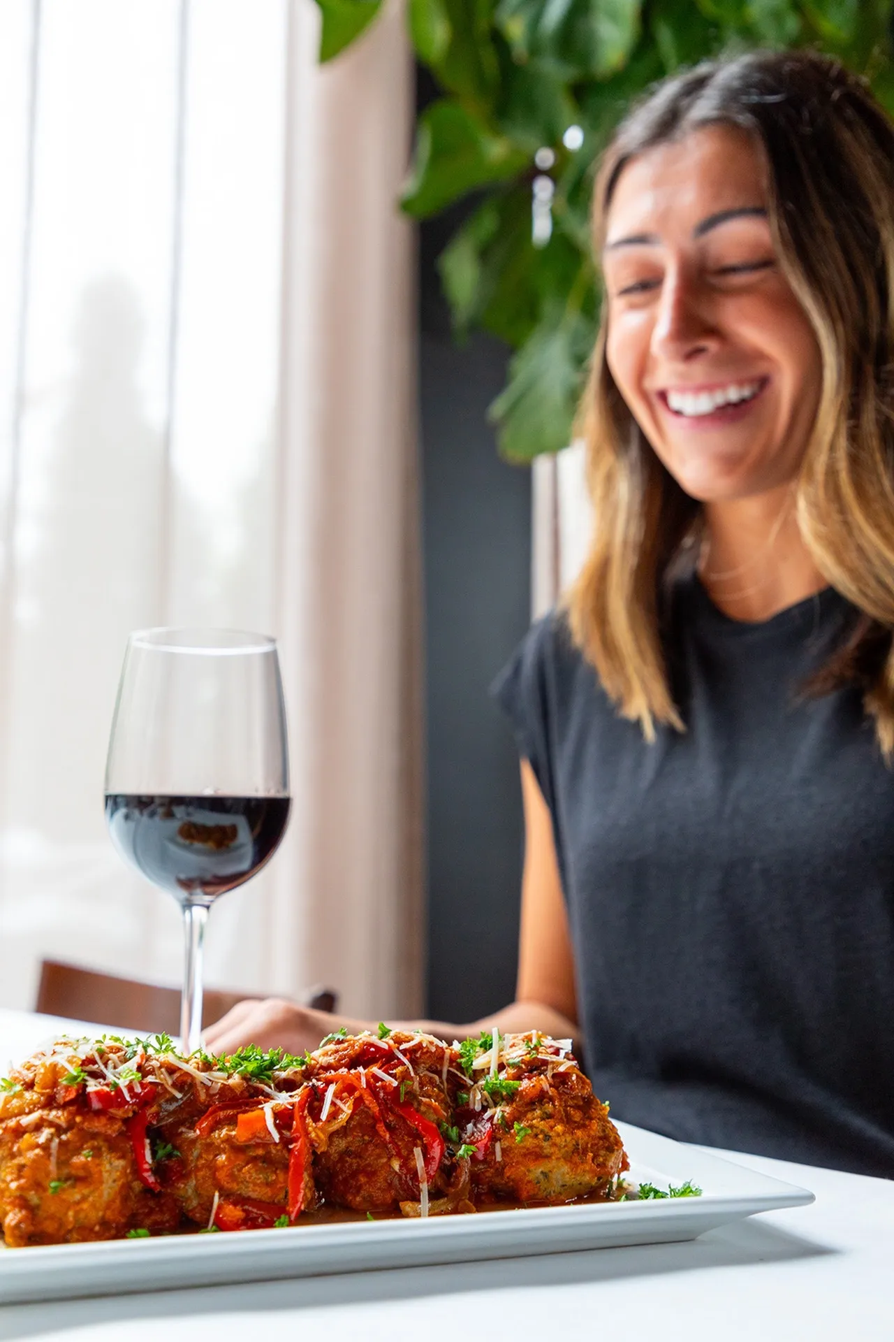 View Photos | Sawmill Commons | Find your home within the Dublin community!