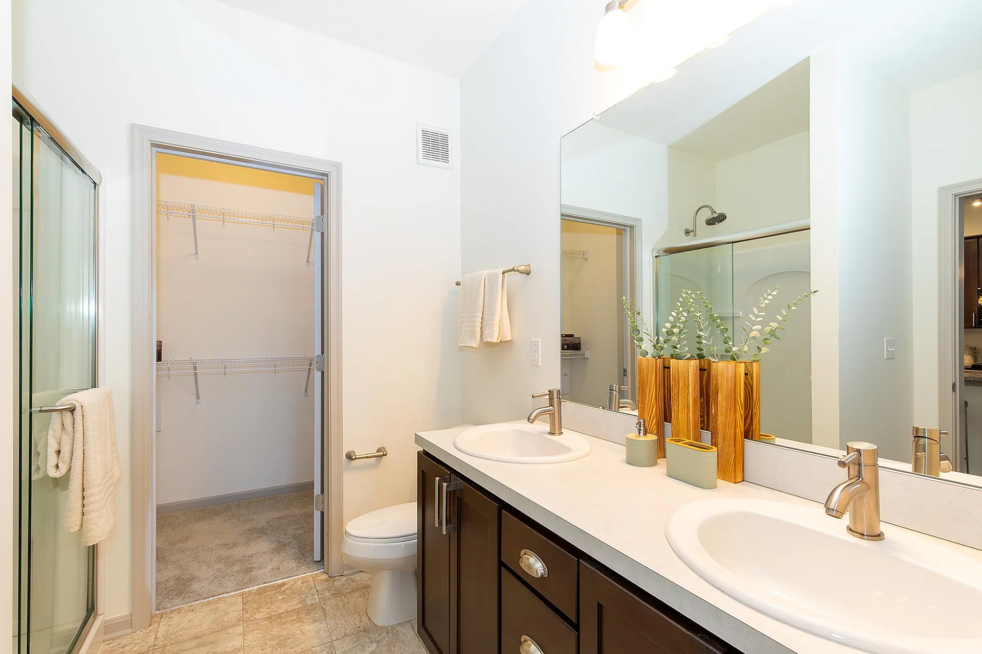 View Photos | The Barrett | Find your home within the Columbus community!