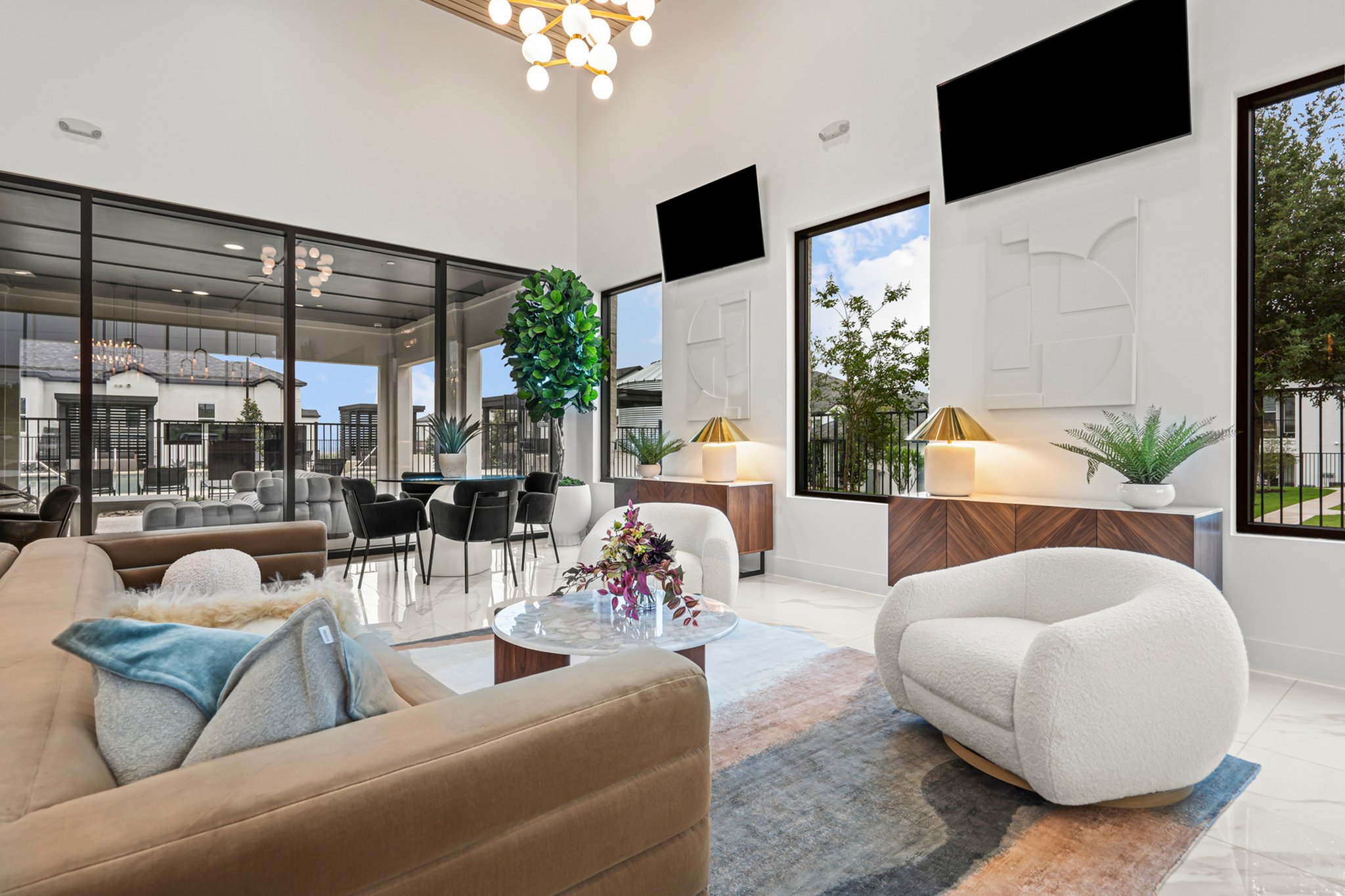 View Our Amenities | Luxe of Buda