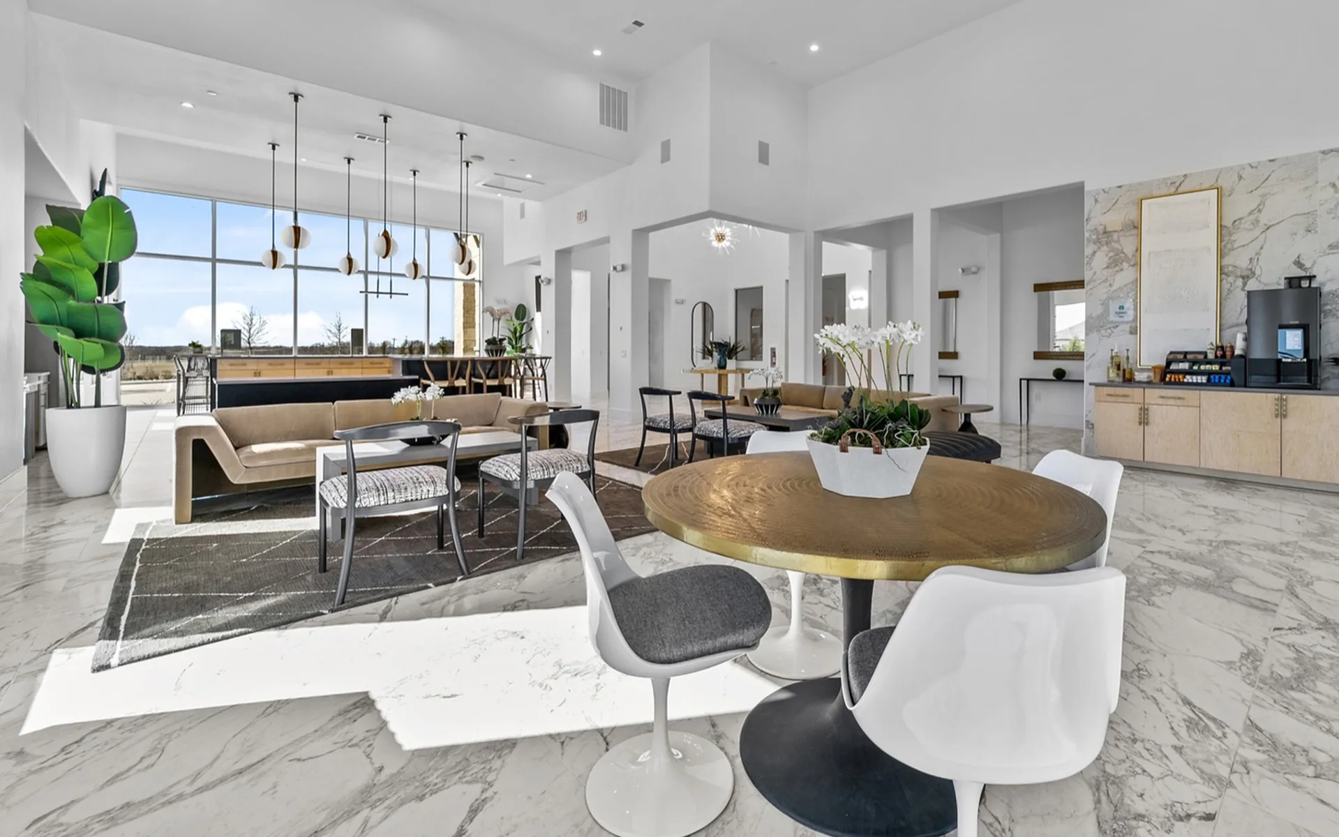 Mansions Eight65 | Apartments In Hutto, TX