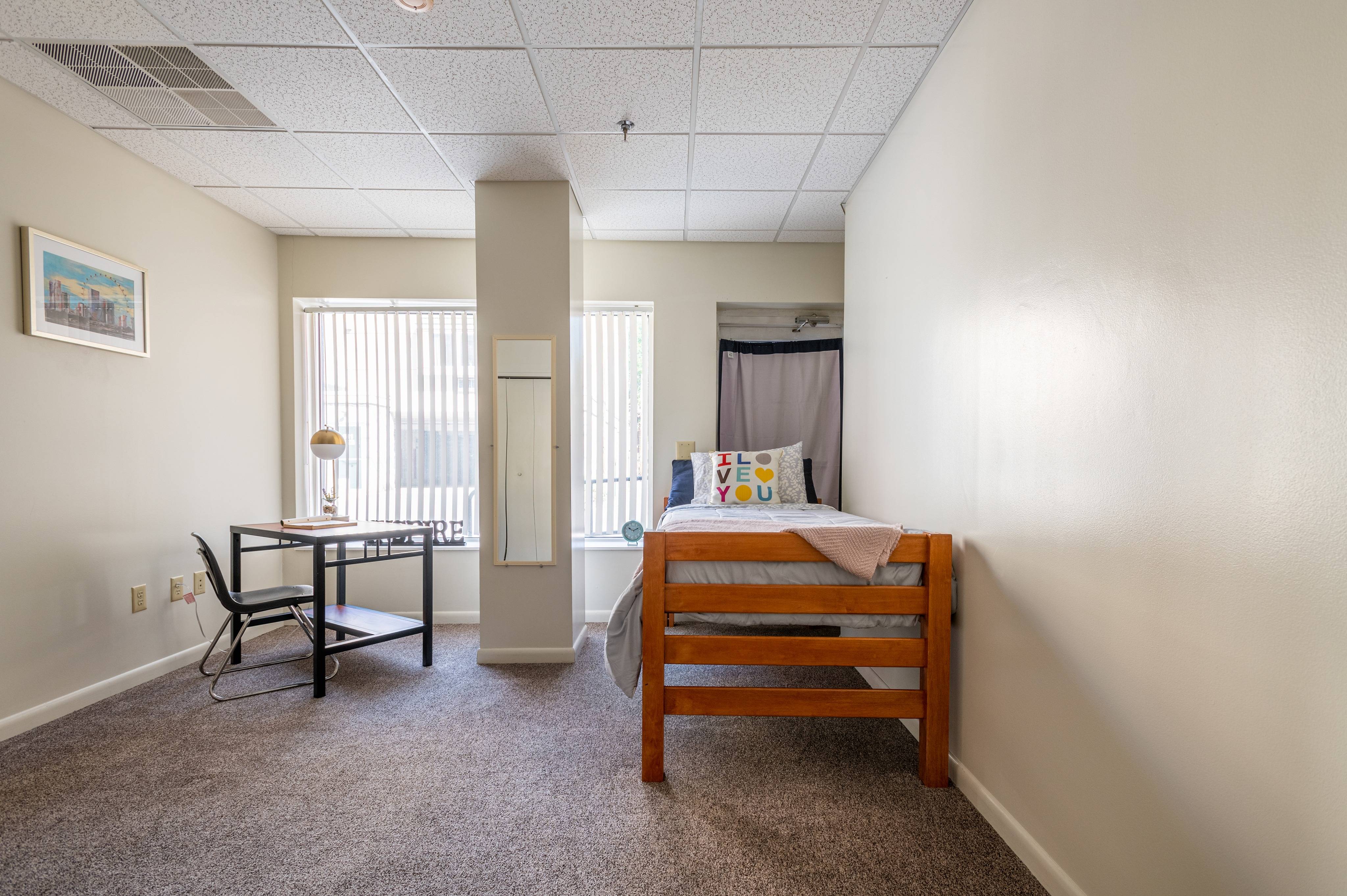 View Photos & Take A Virtual Tour | Calder Commons