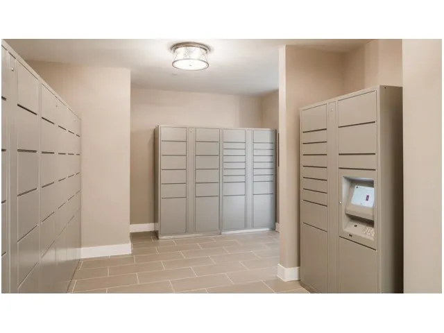 View Photos & Take A Virtual Tour | Belvoir Square