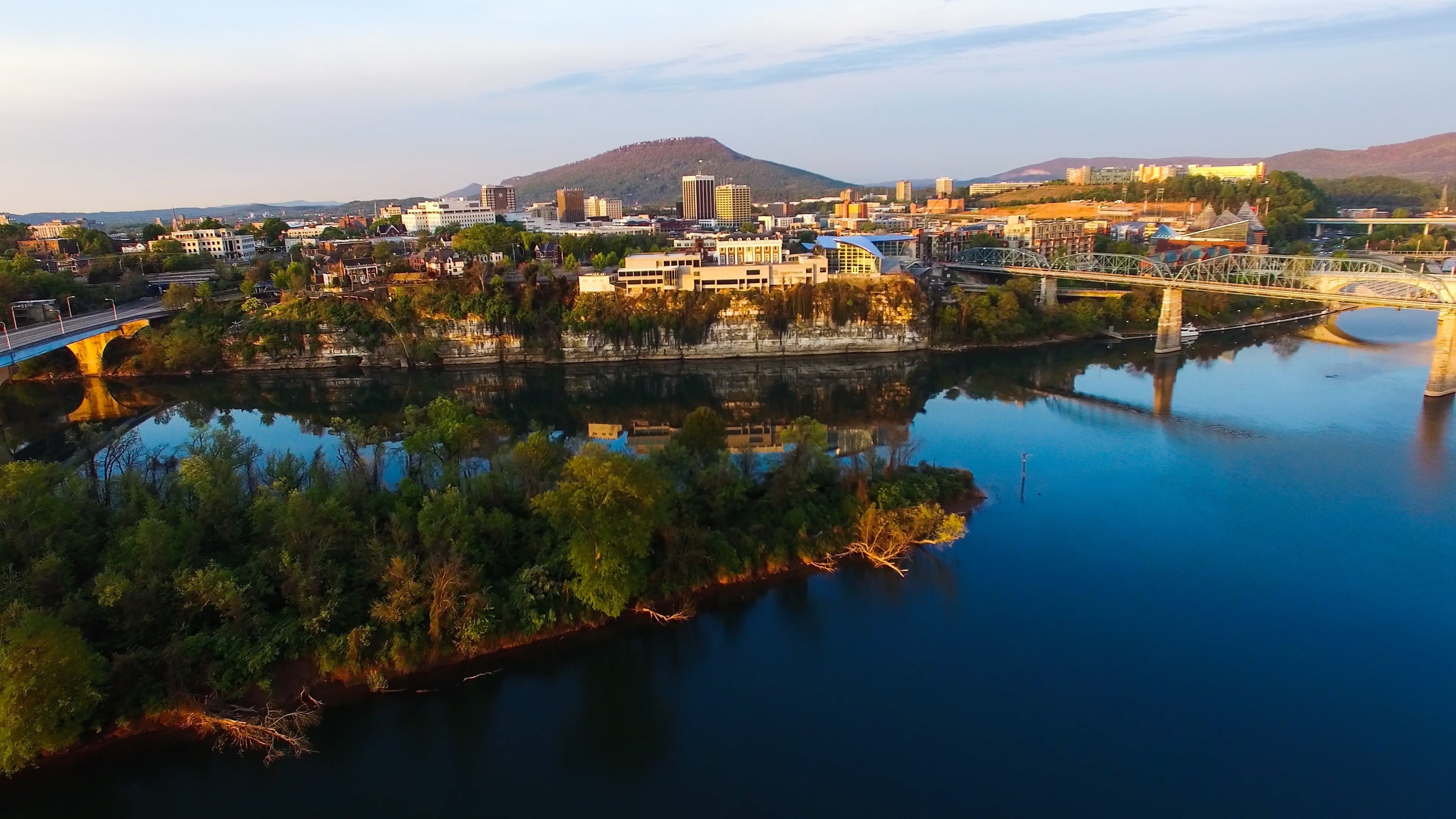 View Photos | Riverset