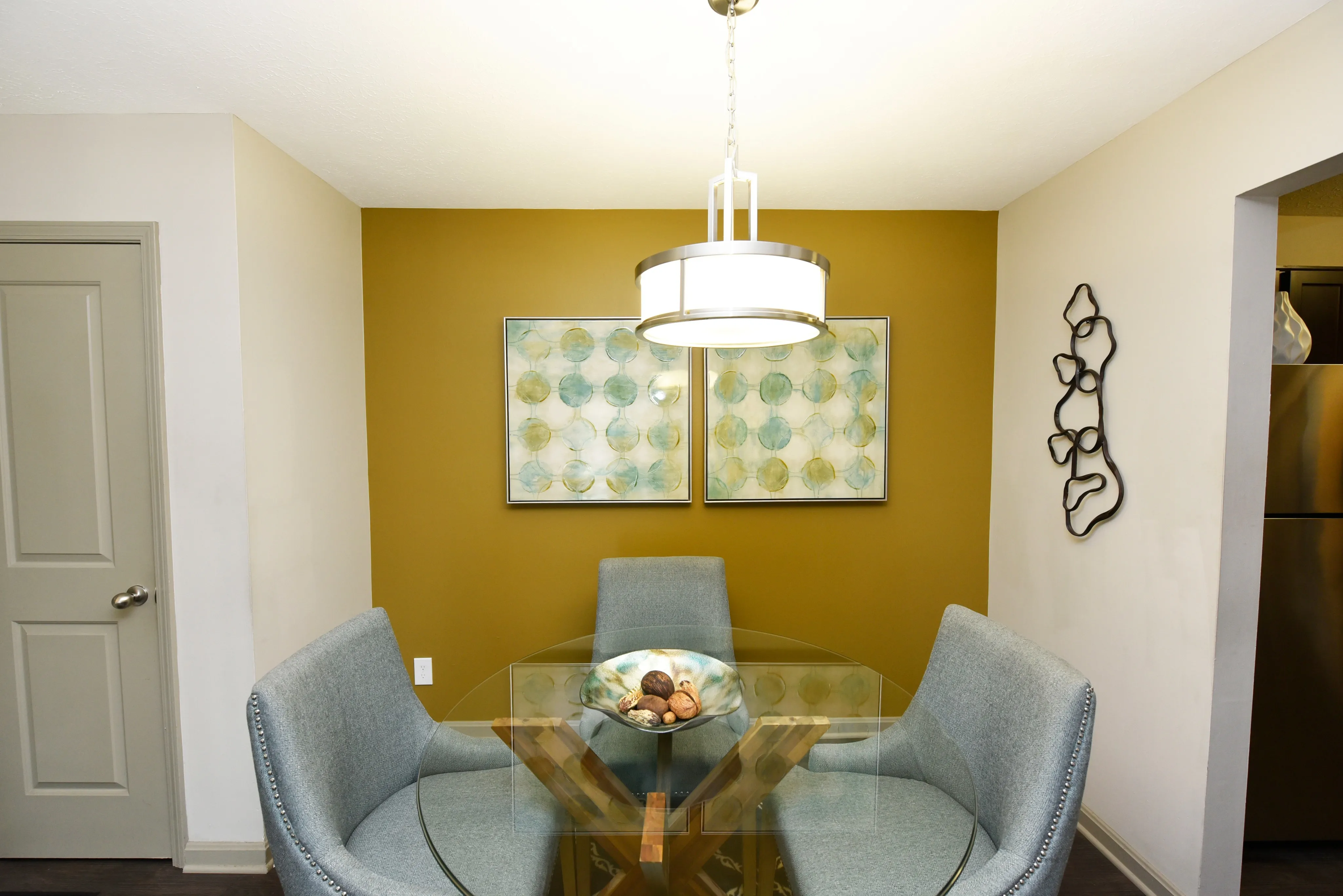 View Photos & Take A Virtual Tour | Views at Crescent Hill