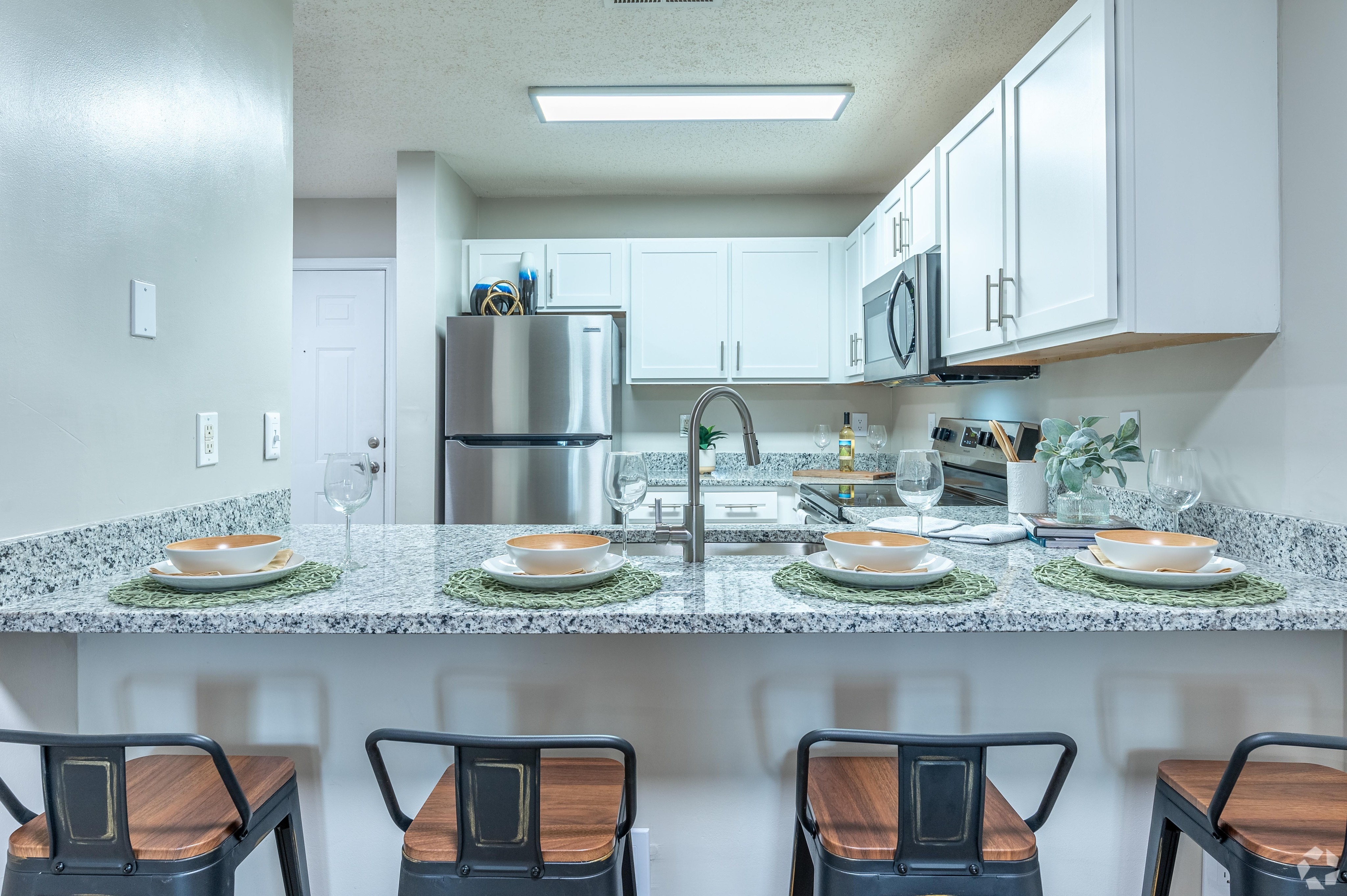 View Photos & Take A Virtual Tour | The Ashton