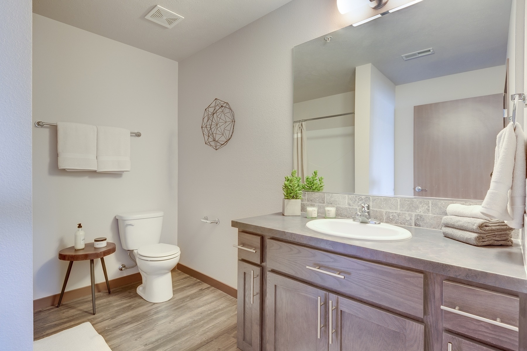 View Photos & Take A Virtual Tour | Bella Tess