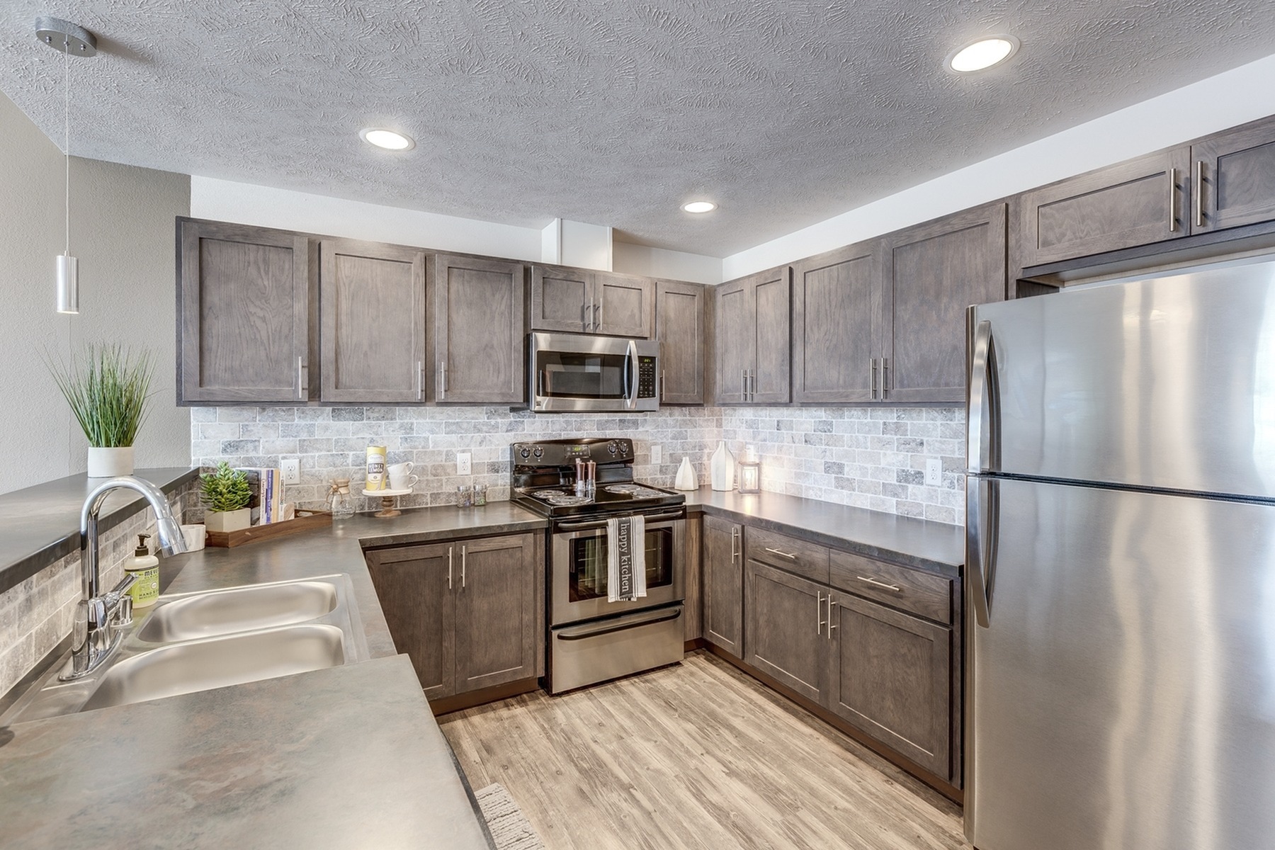View Photos & Take A Virtual Tour | Bella Tess