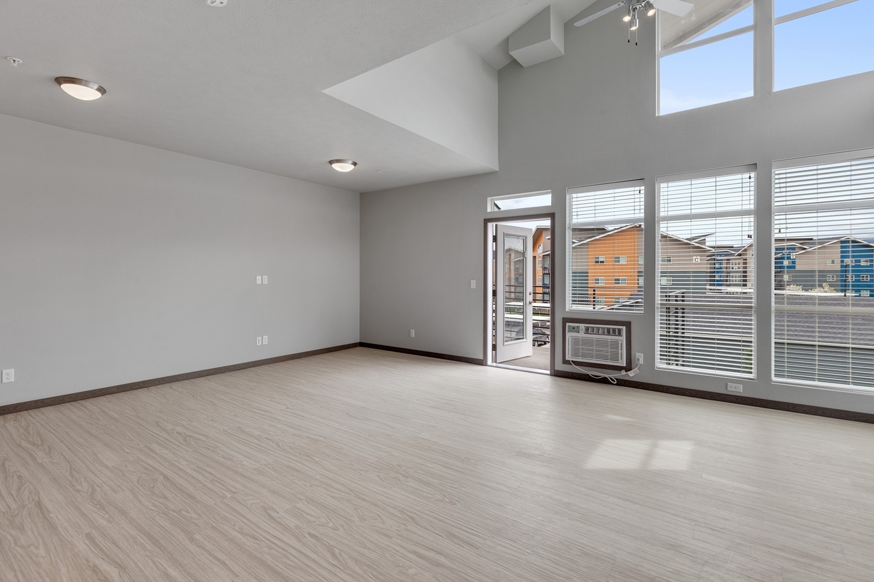 View Photos & Take A Virtual Tour | Bella Tess