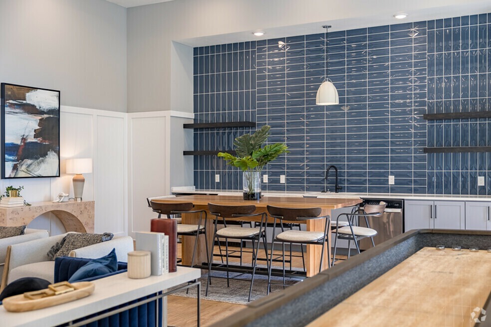 View Photos & Take A Virtual Tour | Advenir at Walkers Ridge