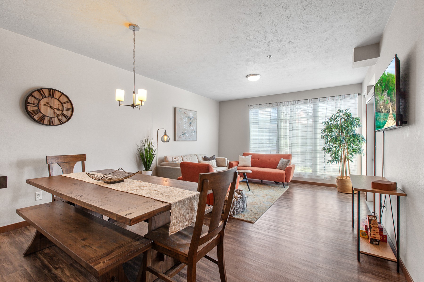 View Photos & Take A Virtual Tour | Bella Tess