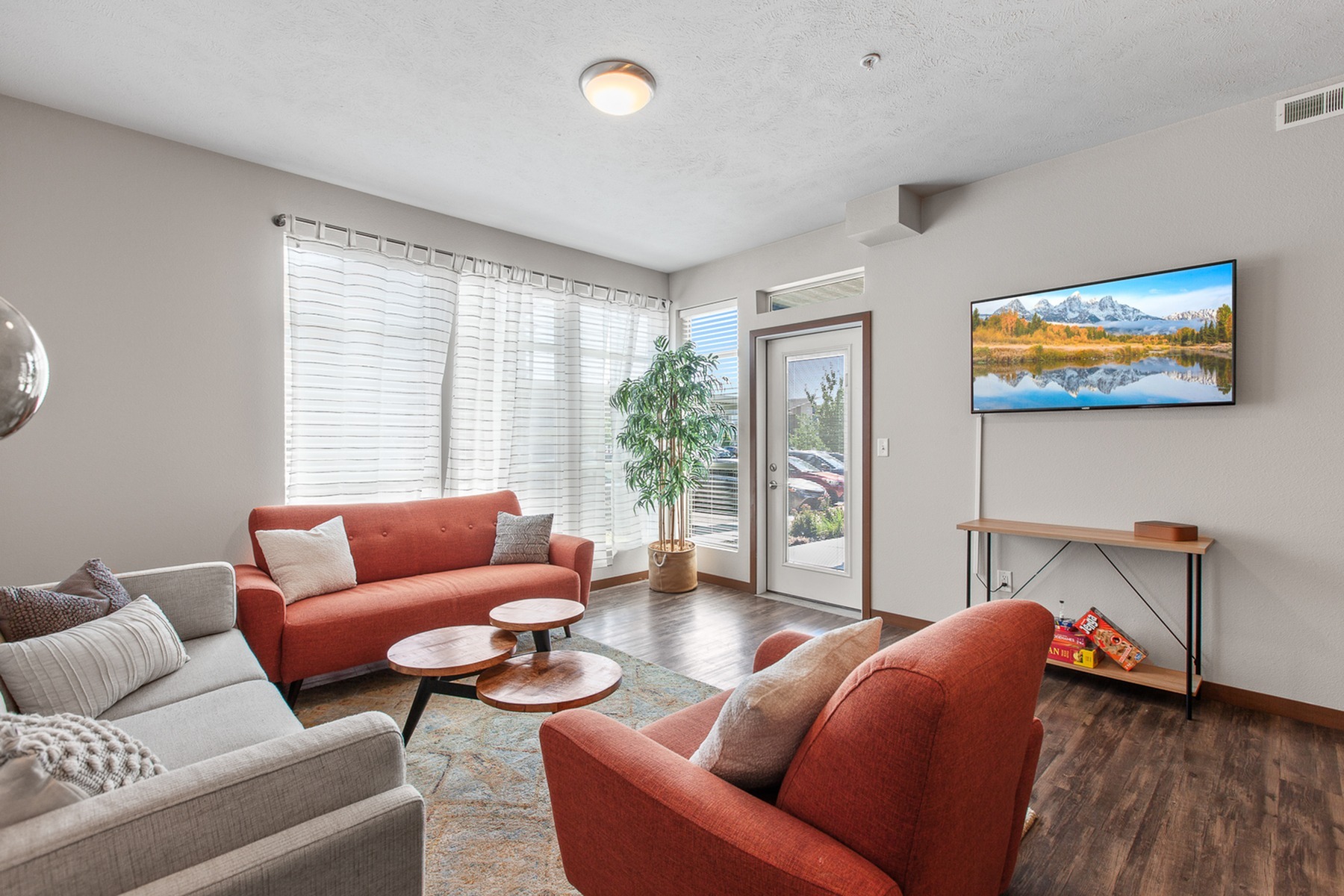 View Photos & Take A Virtual Tour | Bella Tess