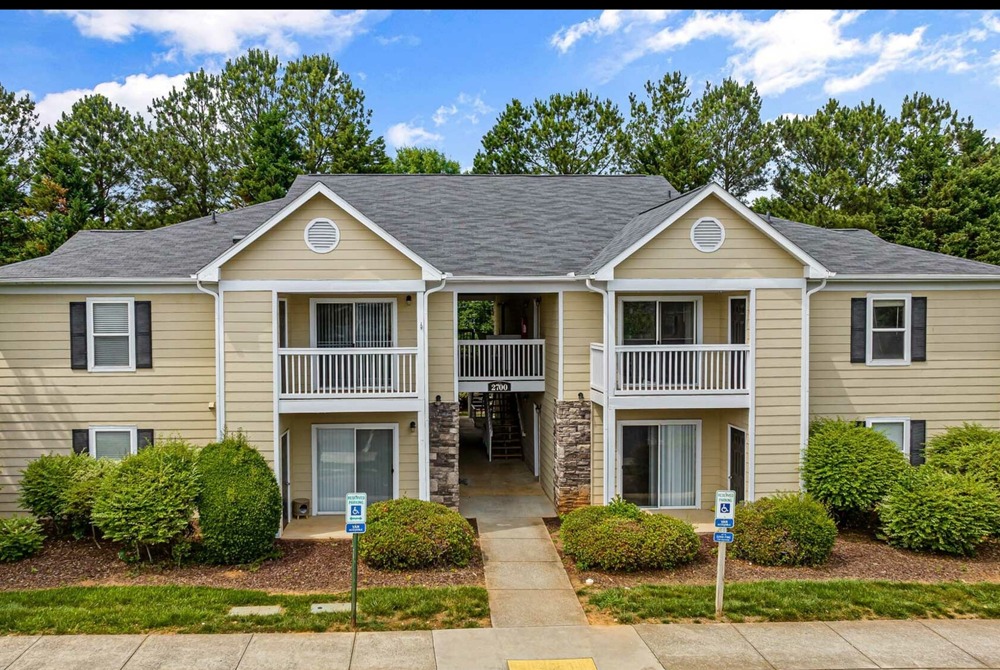 Apartments For Rent In Mebane, North Carolina | Fieldstone Apartment Homes