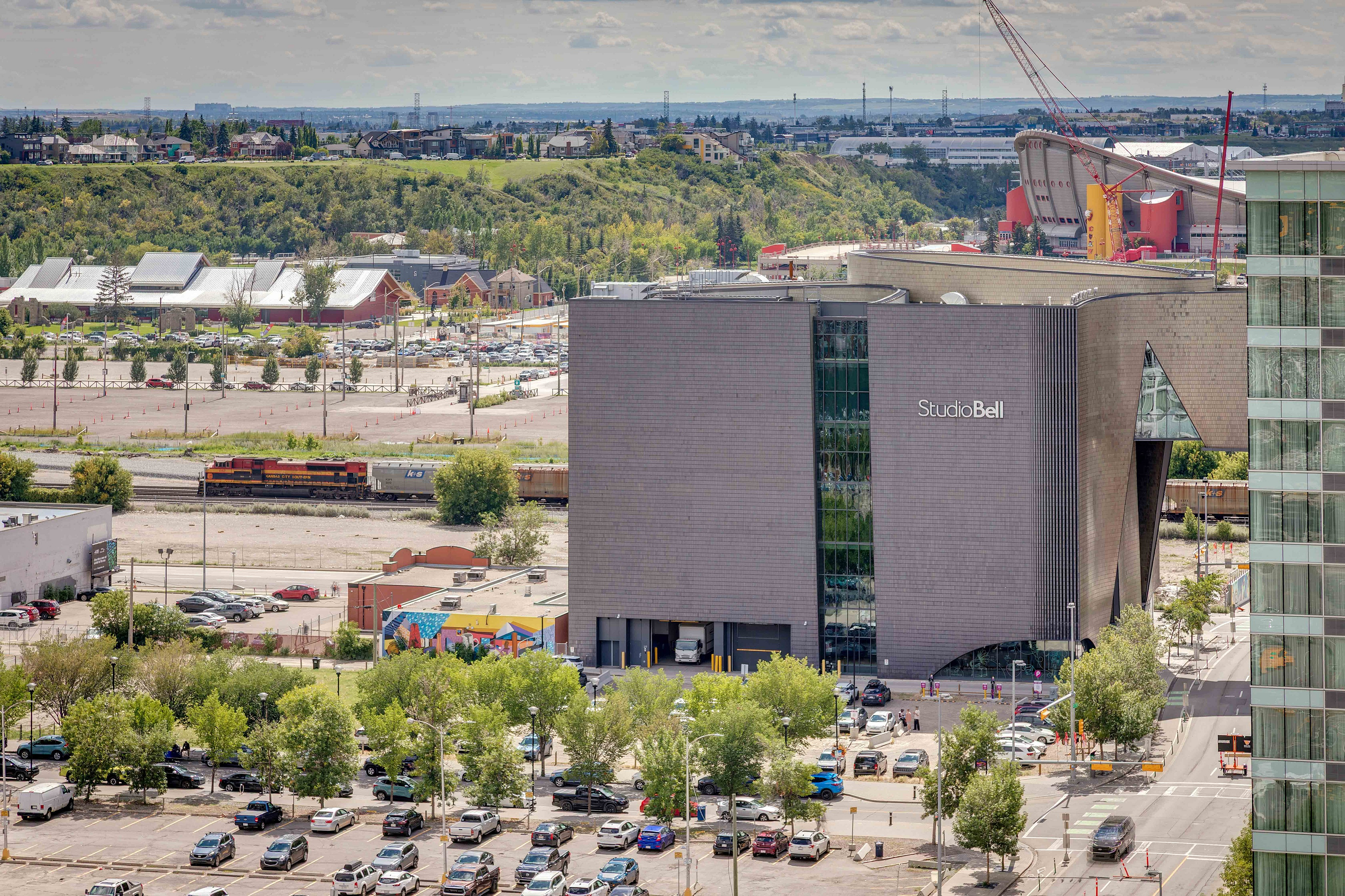 View Photos & Take A Virtual Tour | Arris East