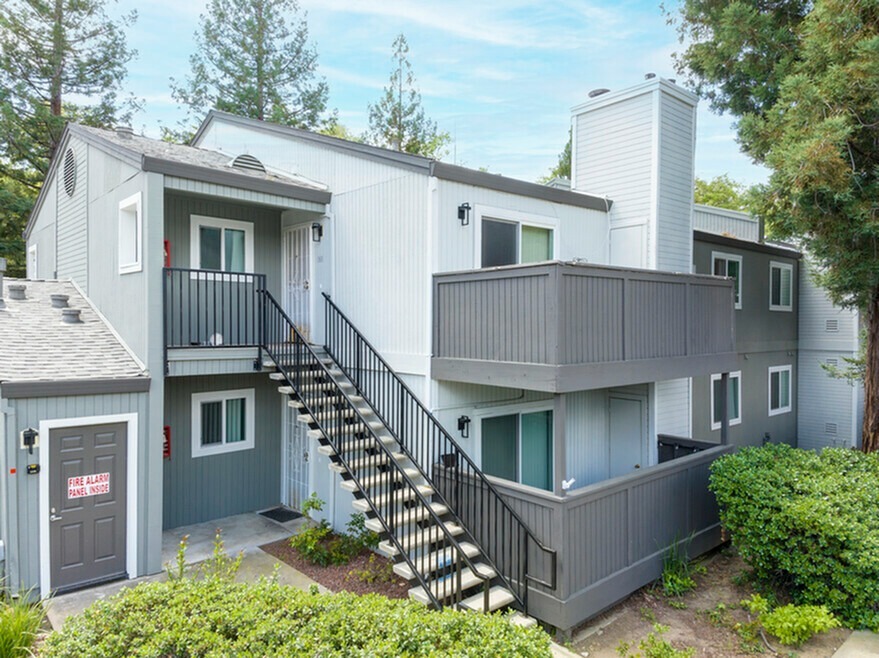 View Photos & Take A Virtual Tour | The Brookside Apartments