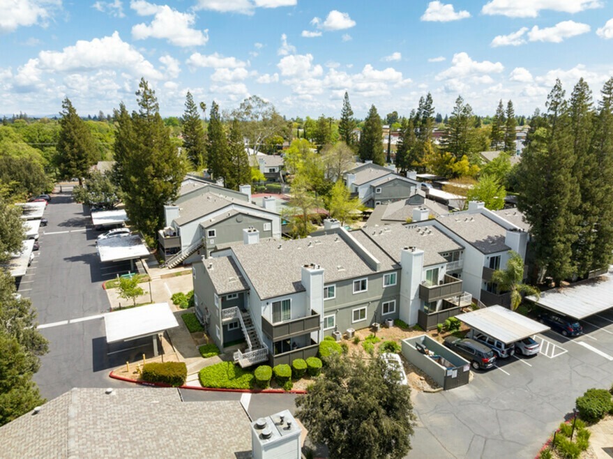 View Photos & Take A Virtual Tour | The Brookside Apartments