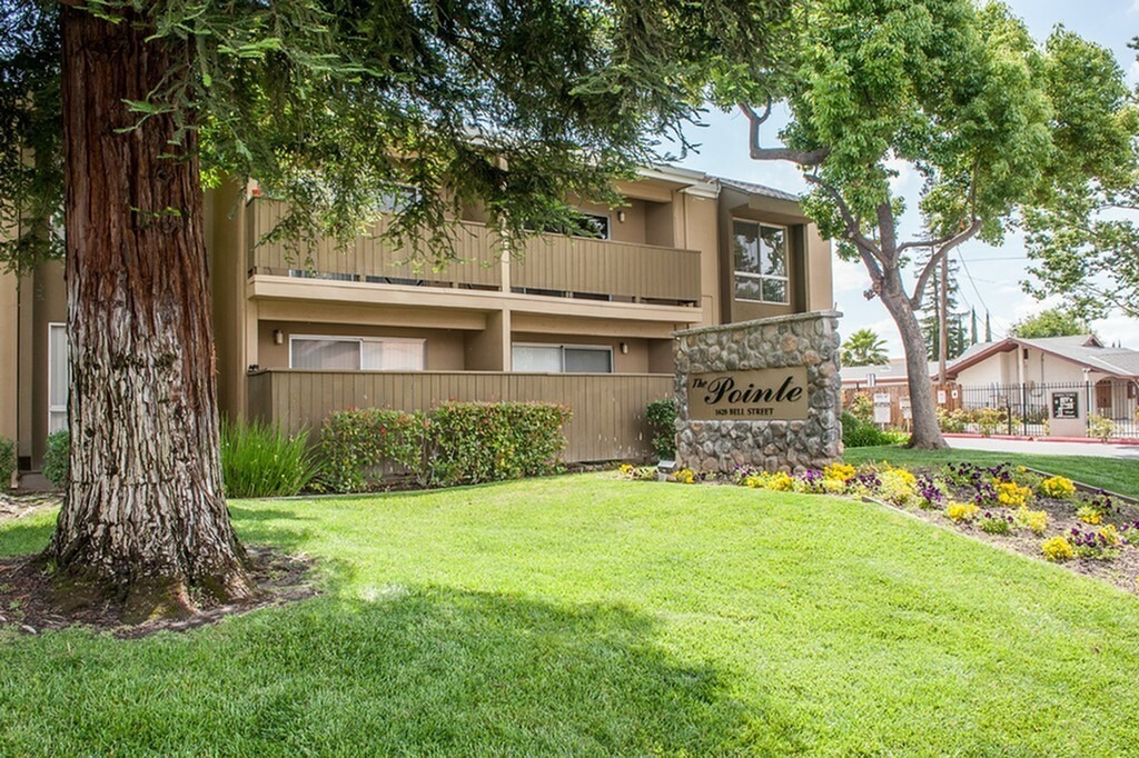 View Photos | The Pointe On Bell