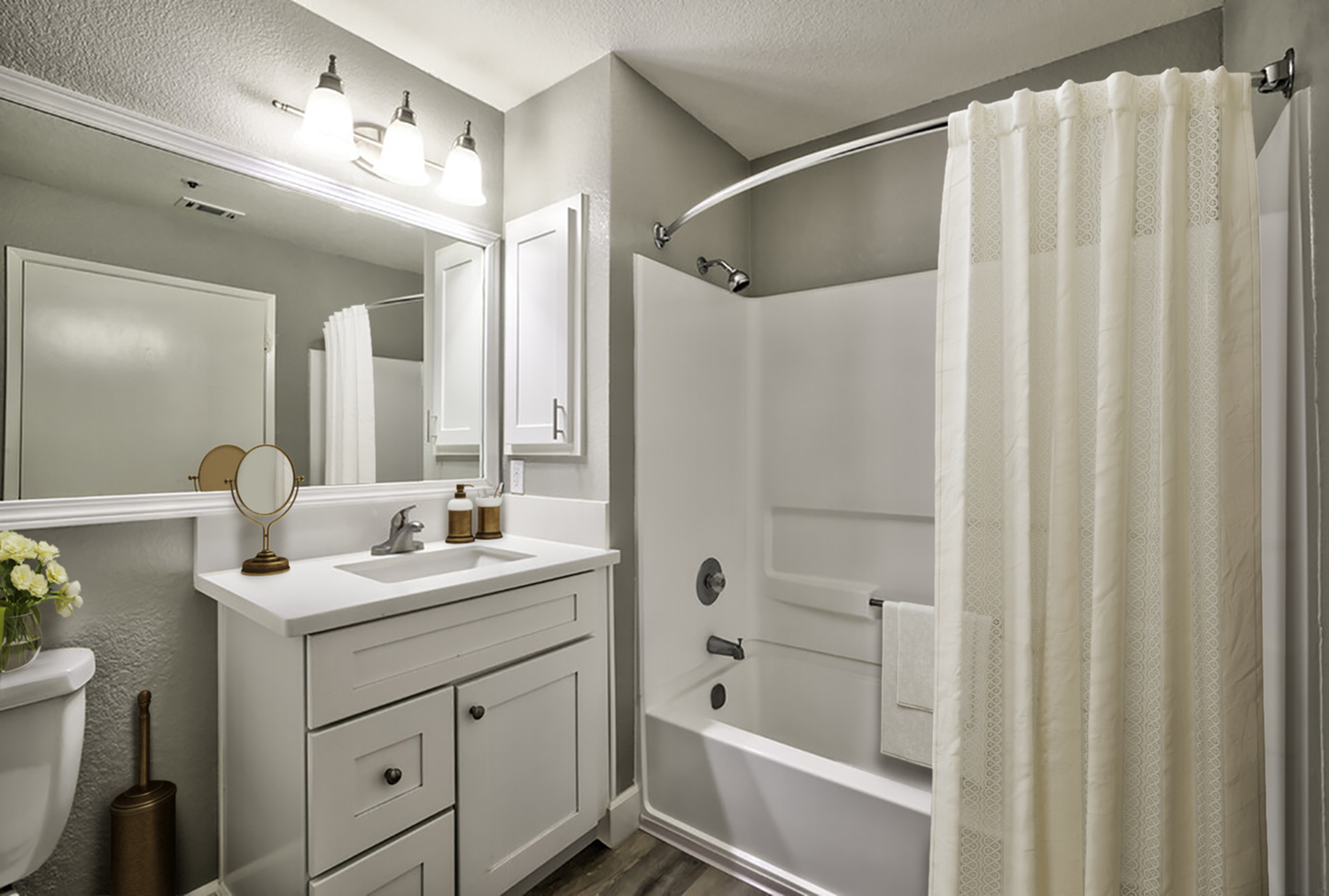 View Photos & Take A Virtual Tour | The Brookside Apartments