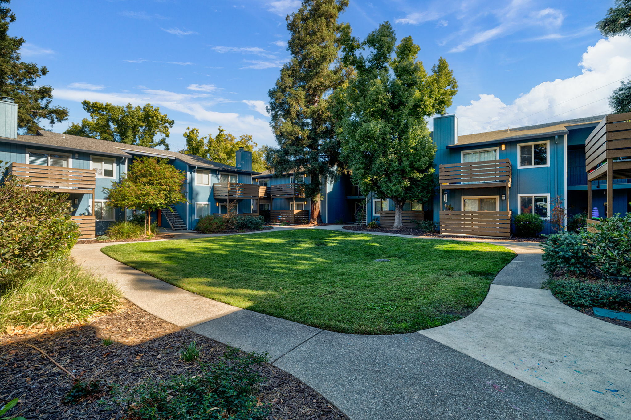 View Photos | Pacific Commons