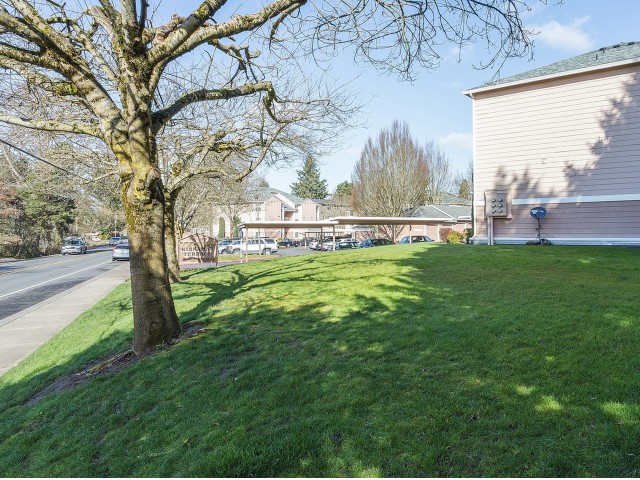 View Photos | Kinnaman Terrace