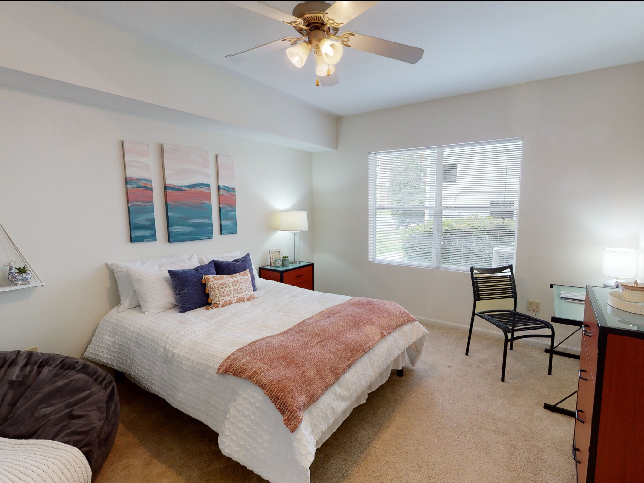 Photo Gallery at Legacy Student Living | Off-Campus Apartments Near FSU
