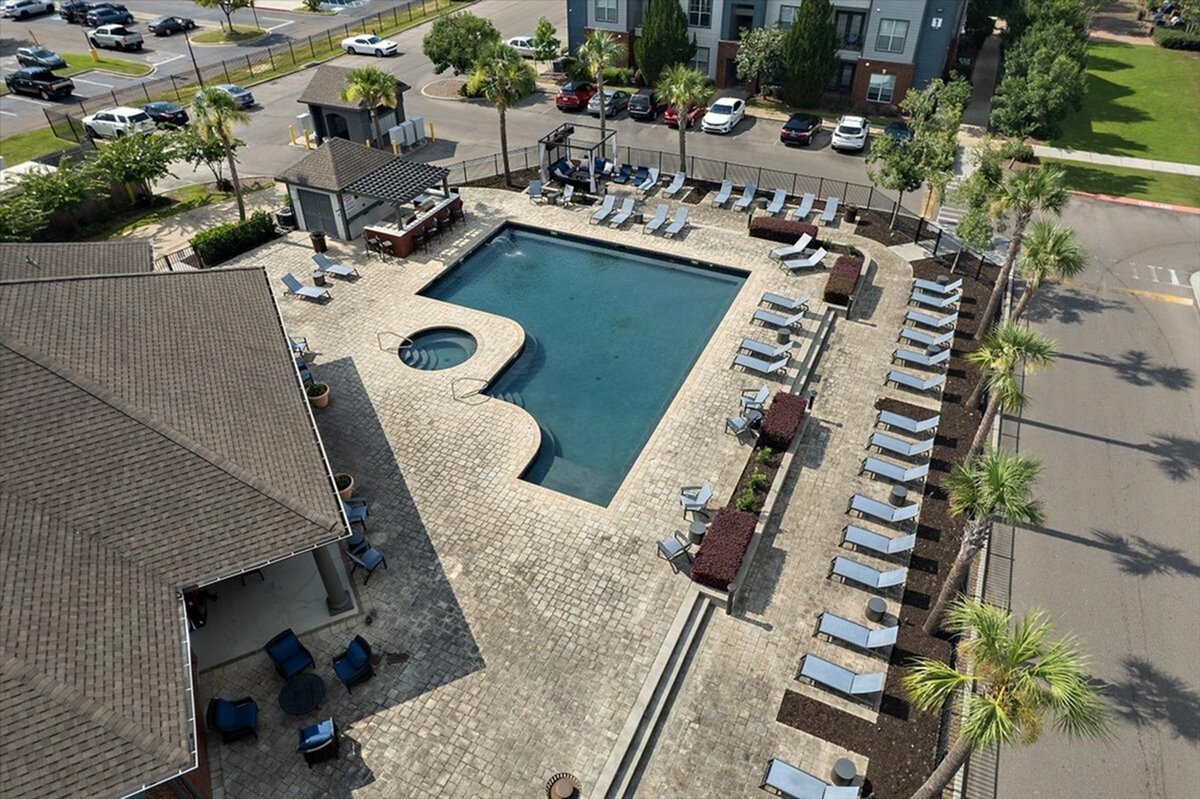 Gallery | Eagle Flatts | USM Off-Campus Housing