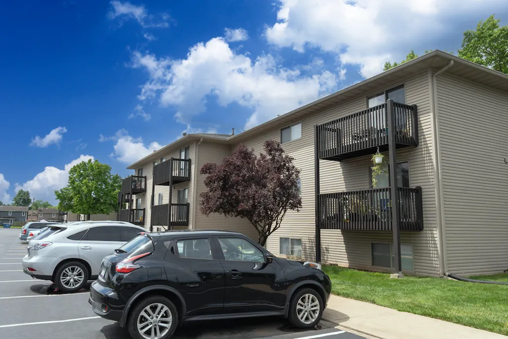 View Photos & Take A Virtual Tour | Quail Ridge East Apartments