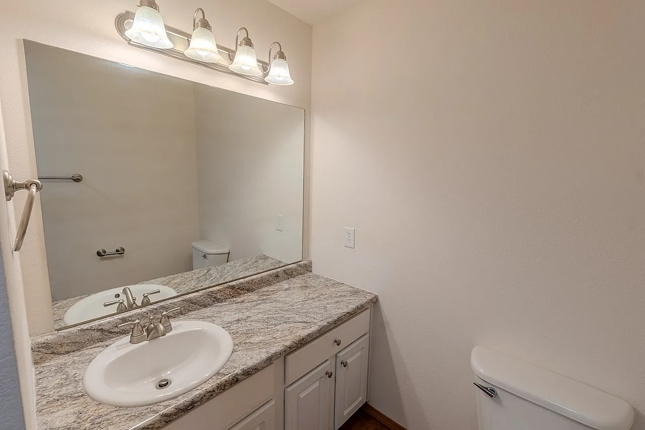 View Photos & Take A Virtual Tour | Plainview Park