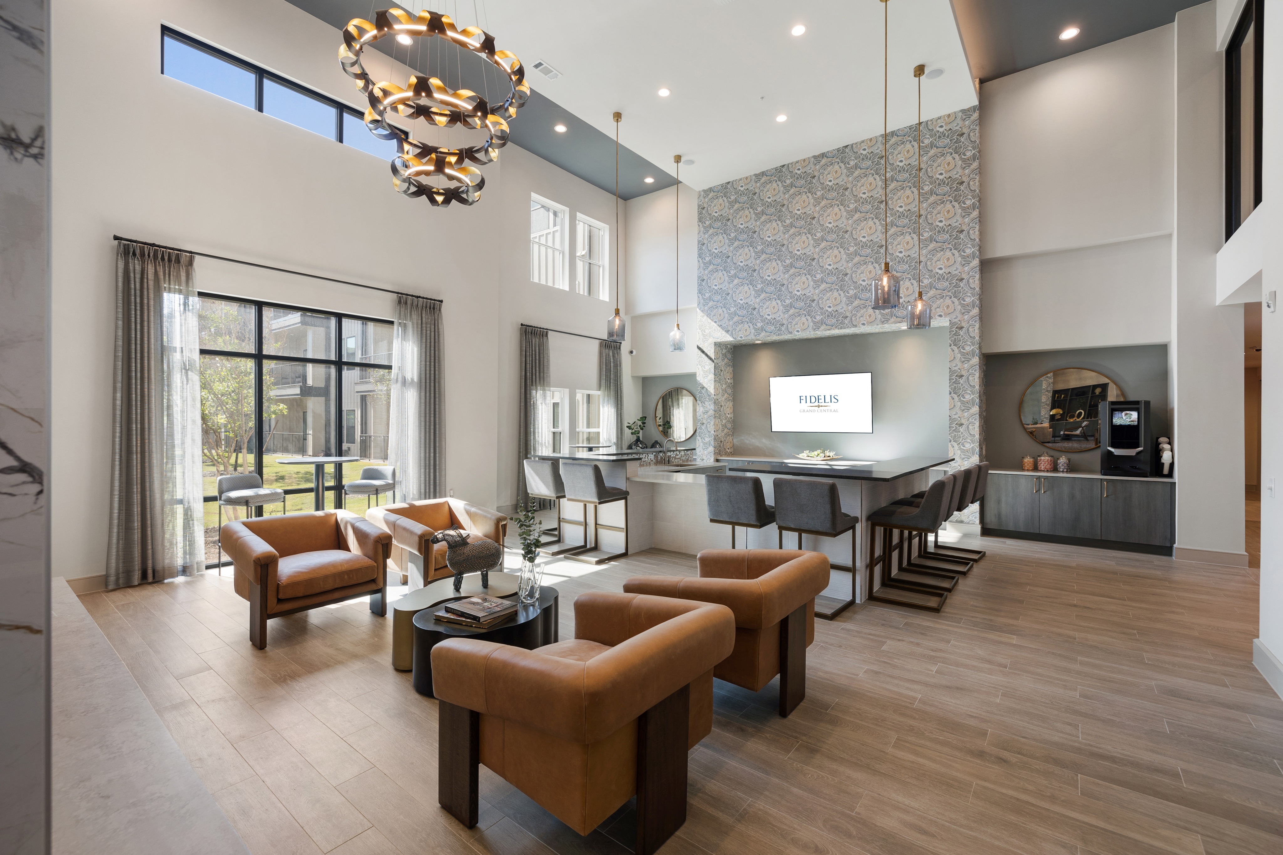 View Photos & Take A Virtual Tour | The Strake at Grand Central